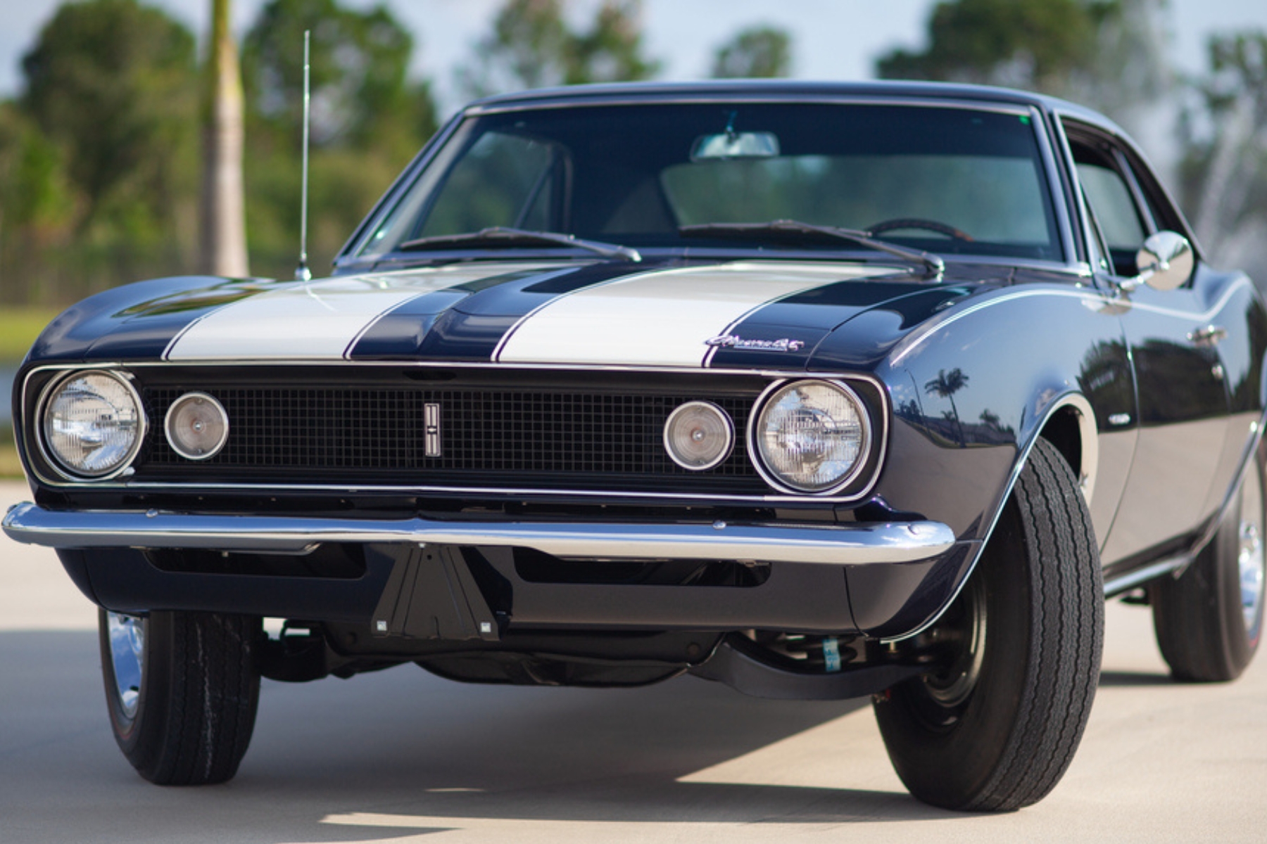 Chevy 302 SBC: The High-Revving Small-Block Legend - Car Junkie Mag
