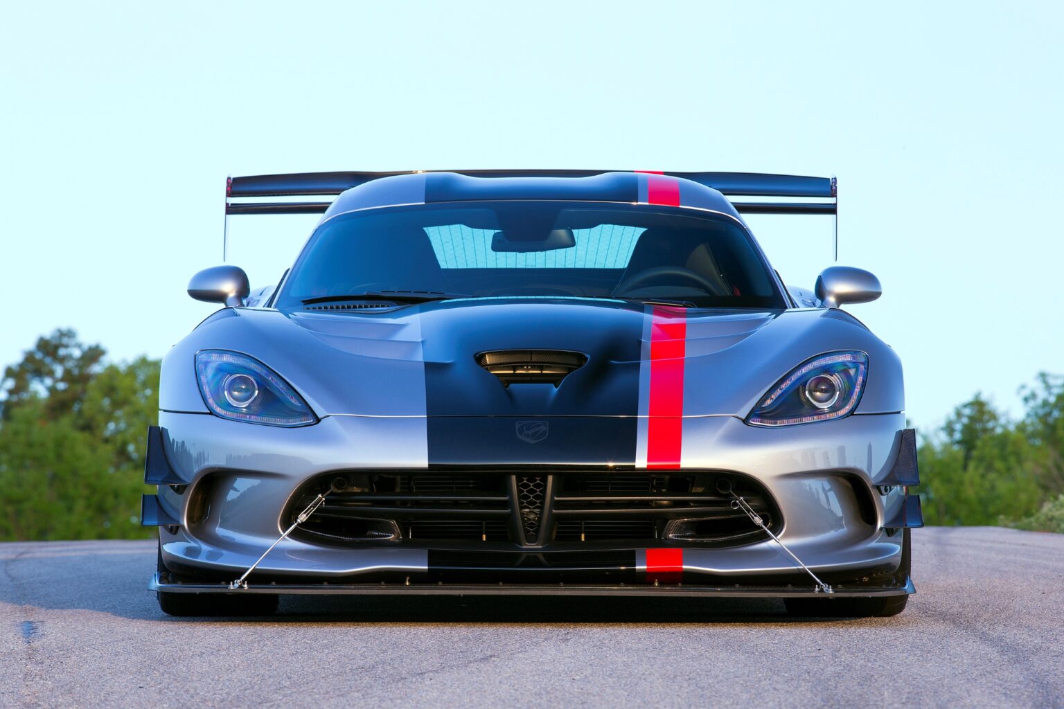 Dodge Viper ACR: The American Track Weapon - Car Junkie Mag