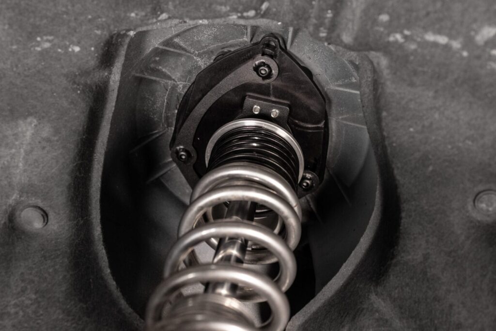 6th Gen Camaro Suspension: UMI Upgrades For Street And Strip - Car ...